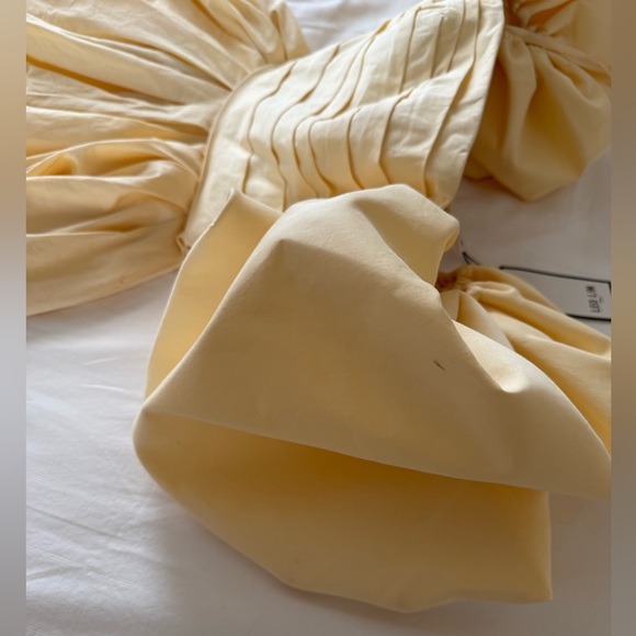 Leo Lin | Dresses | Leo Lin Matilda Puff Sleeve Yellow Midi Dress ...
